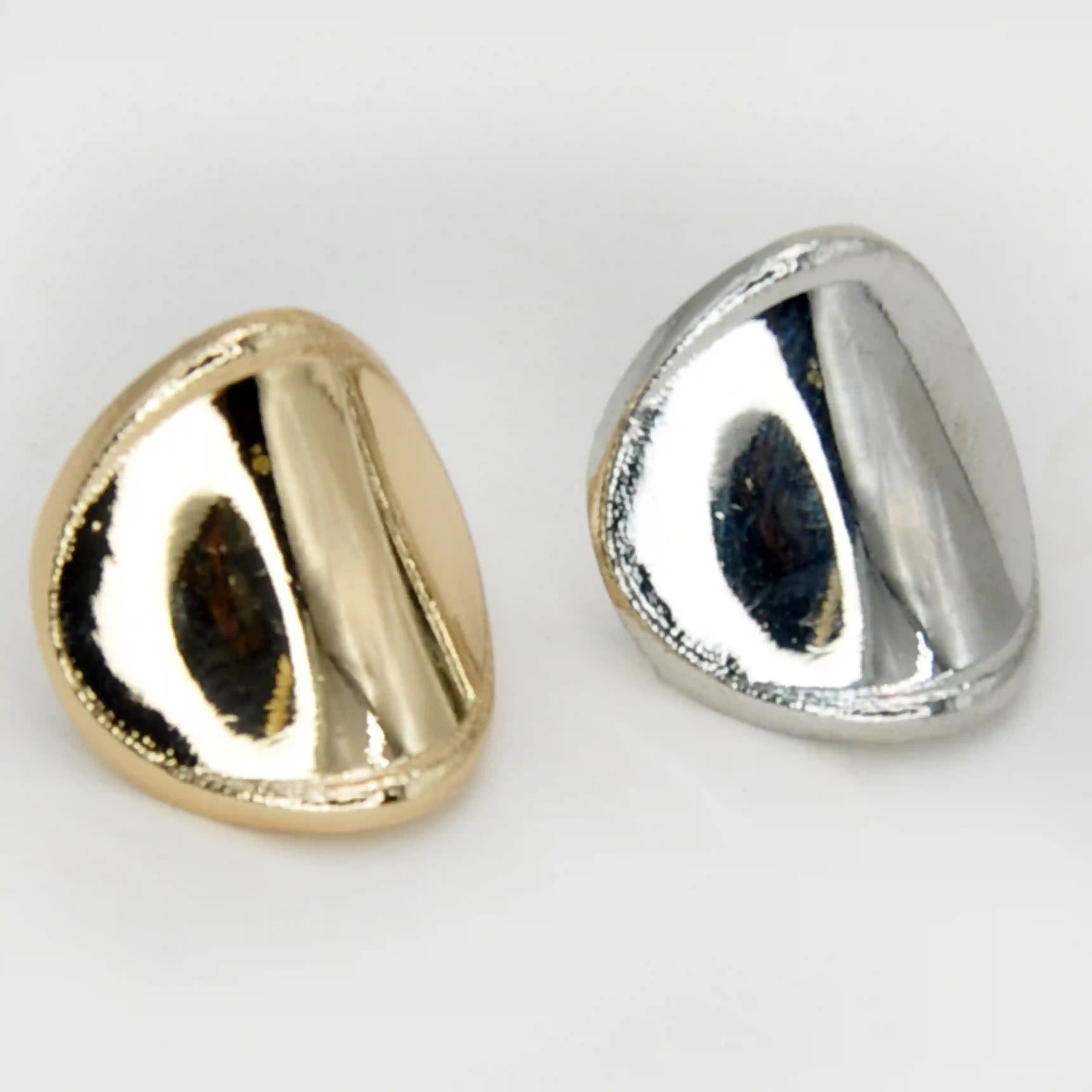 Irregular Loop Design Buttons | 15mm(24L) & 23mm(36L) – Ani Accessories